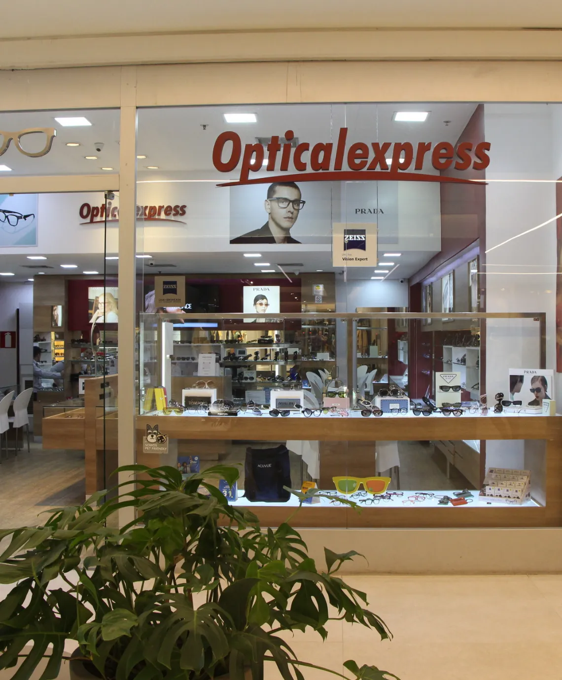 Lojas Exclusivas | Explore as Marcas no Pátio Savassi - OPTICAL EXPRESS