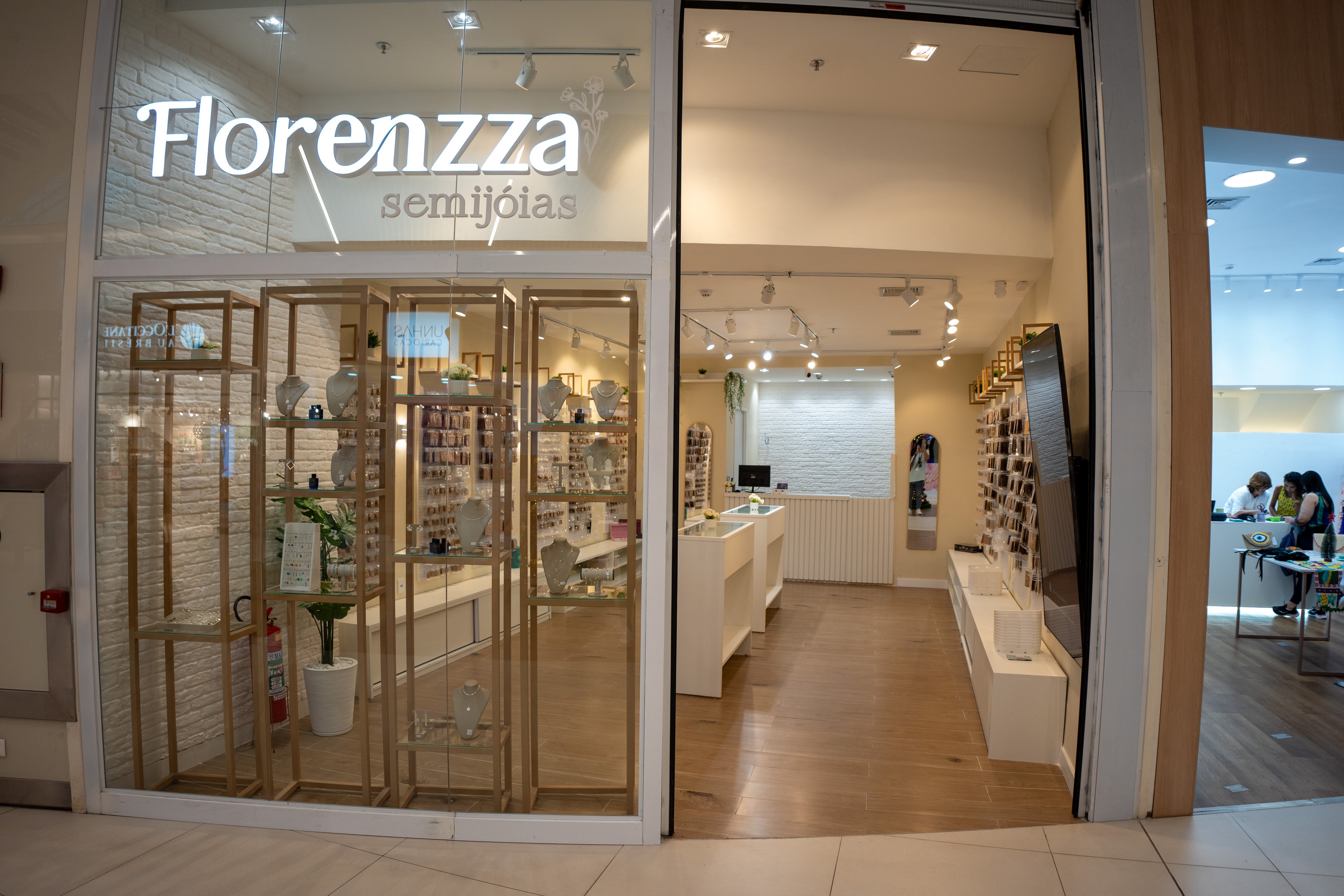 Lojas | ParkJacarepaguá - FLORENZZA