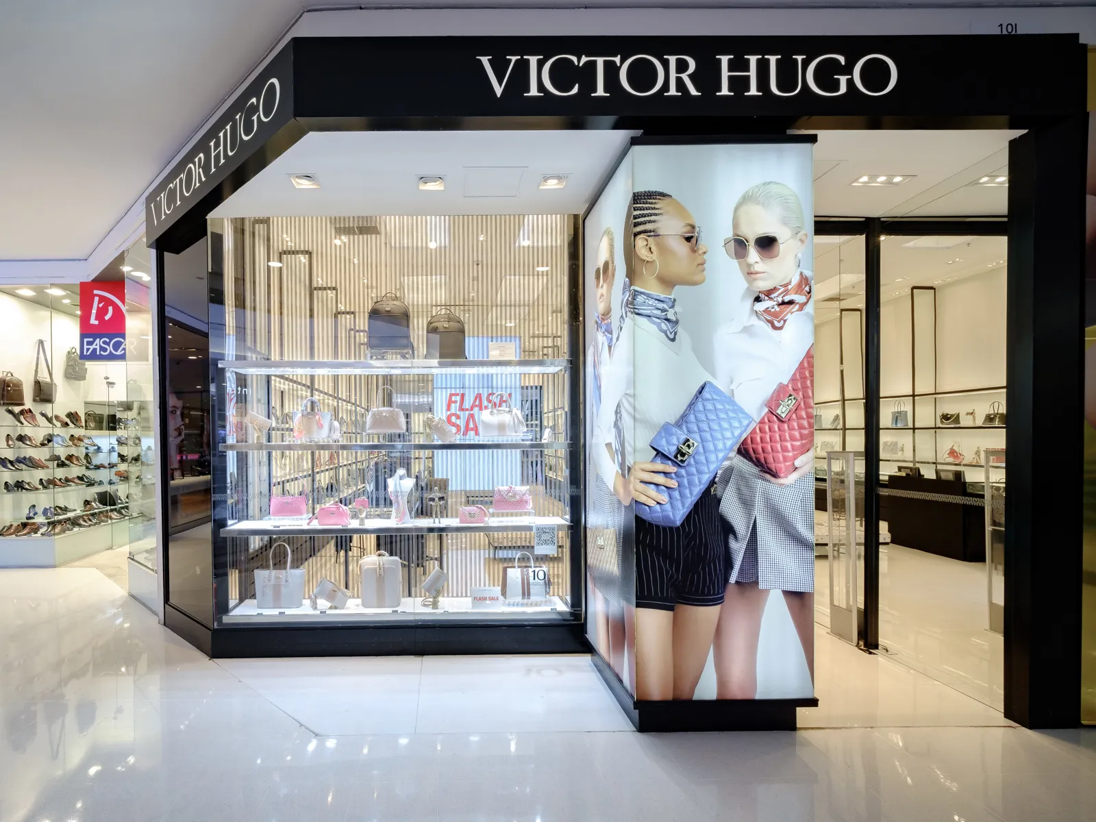 Conheça as Lojas do MorumbiShopping - VICTOR HUGO
