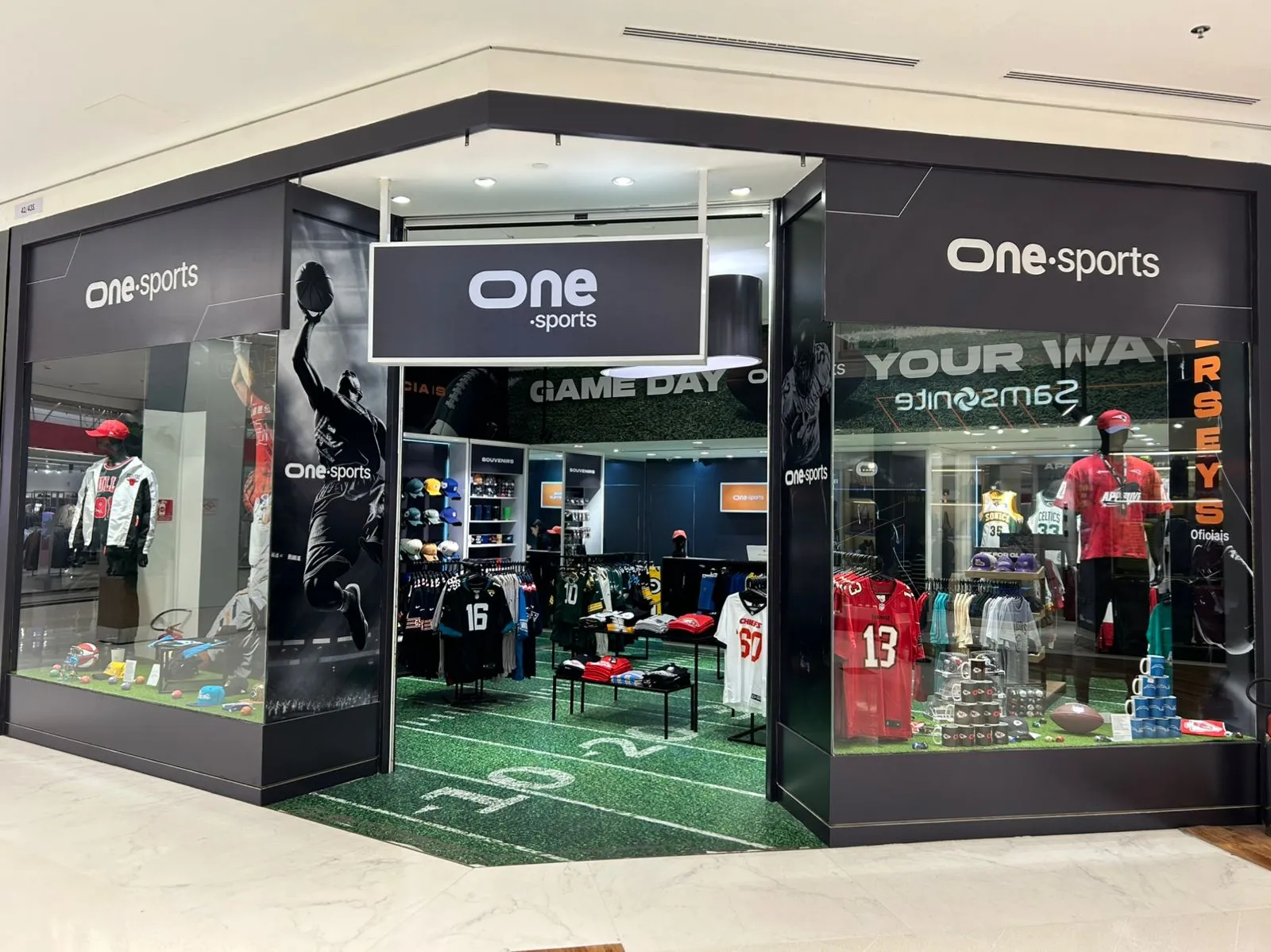 Conheça as Lojas do MorumbiShopping - ONE SPORTS