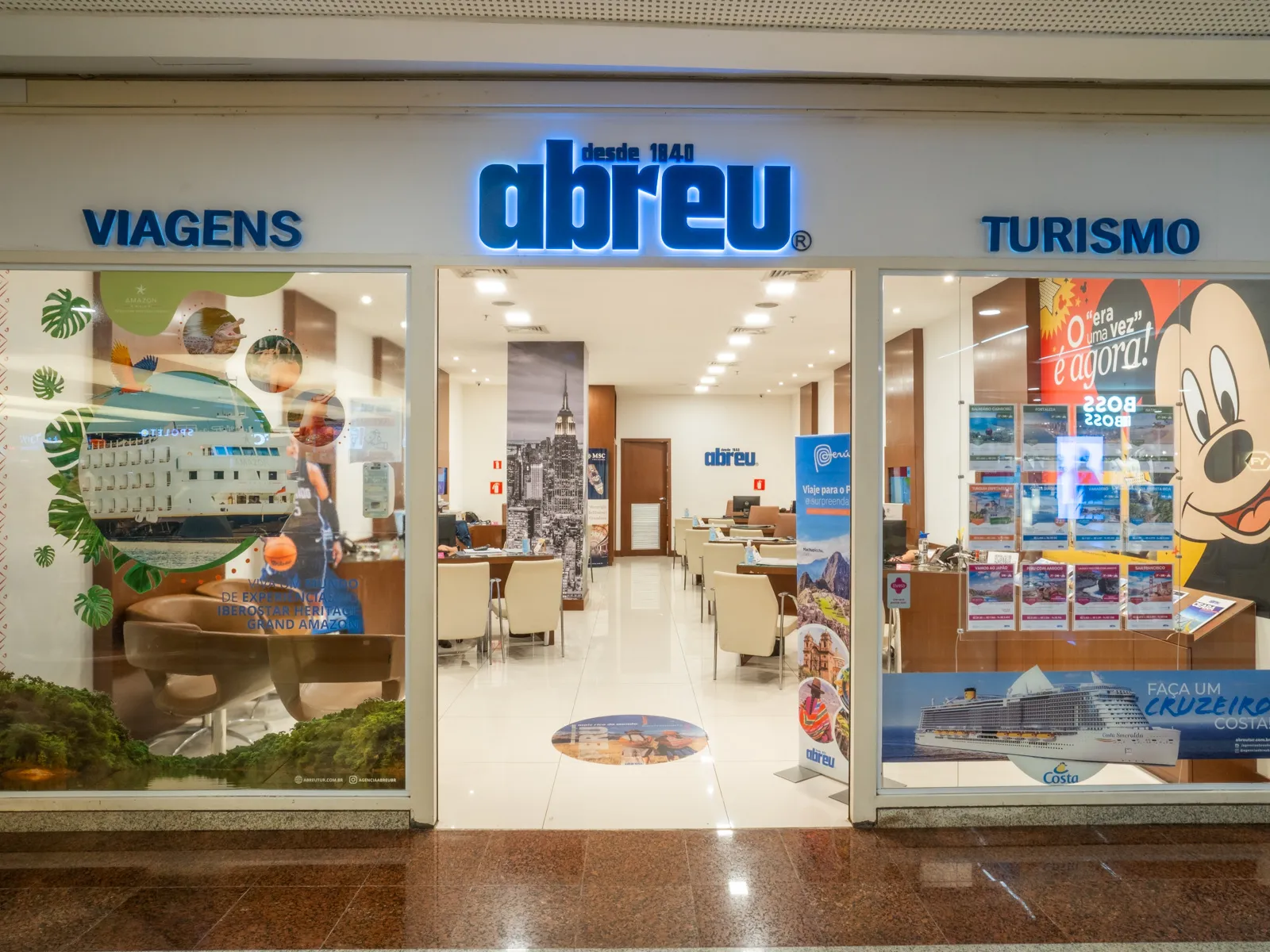 Conheça as Lojas do MorumbiShopping - ABREUTUR