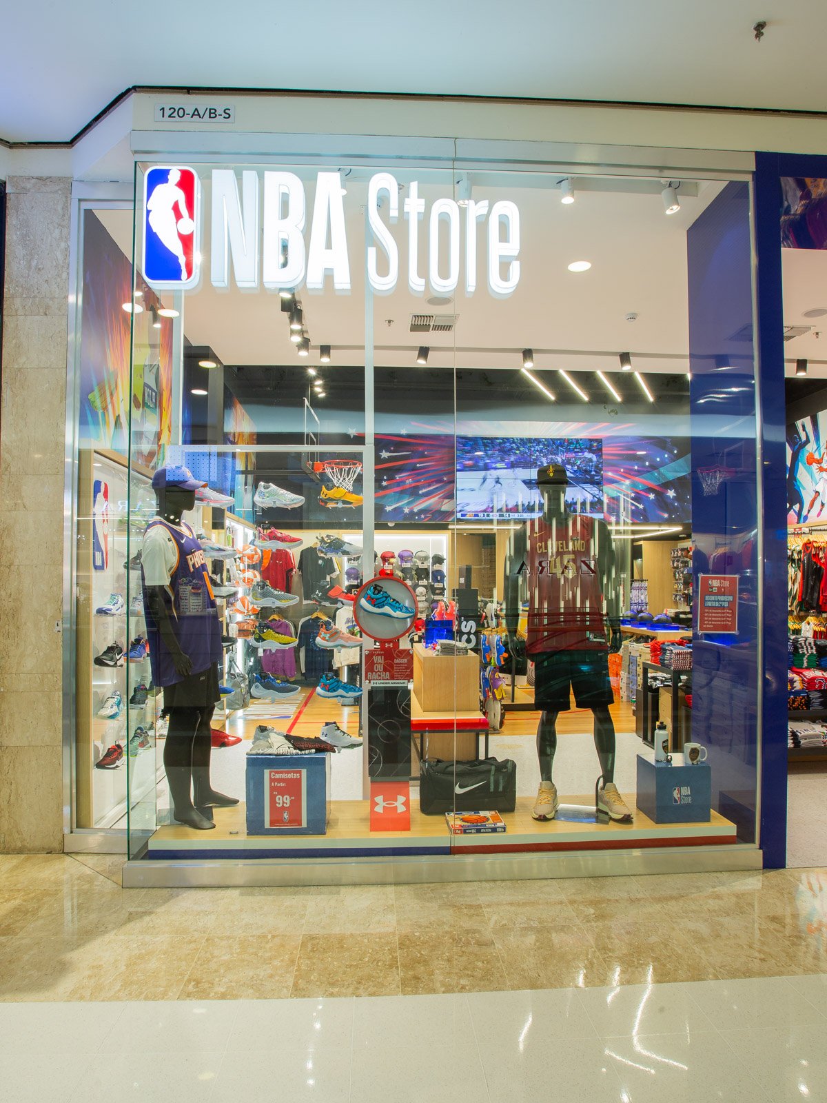 Conheça as Lojas do MorumbiShopping - NBA STORE