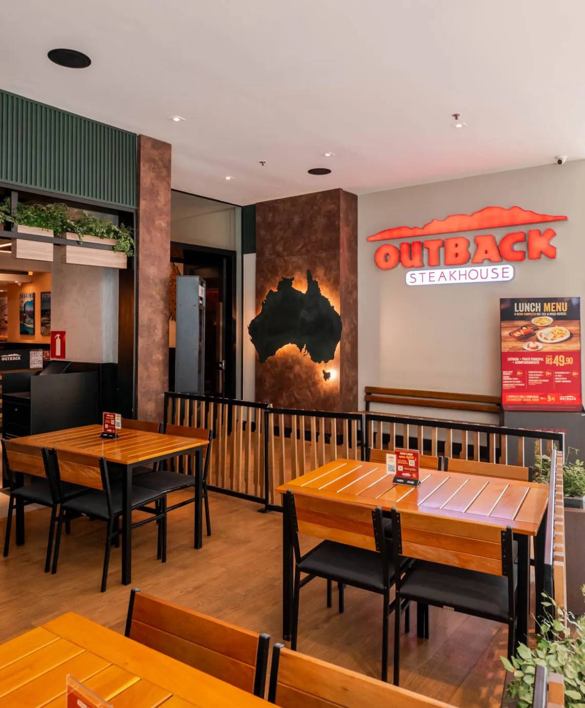 Culinária Excepcional | Gastronomia no Pátio Savassi - OUTBACK STEAKHOUSE