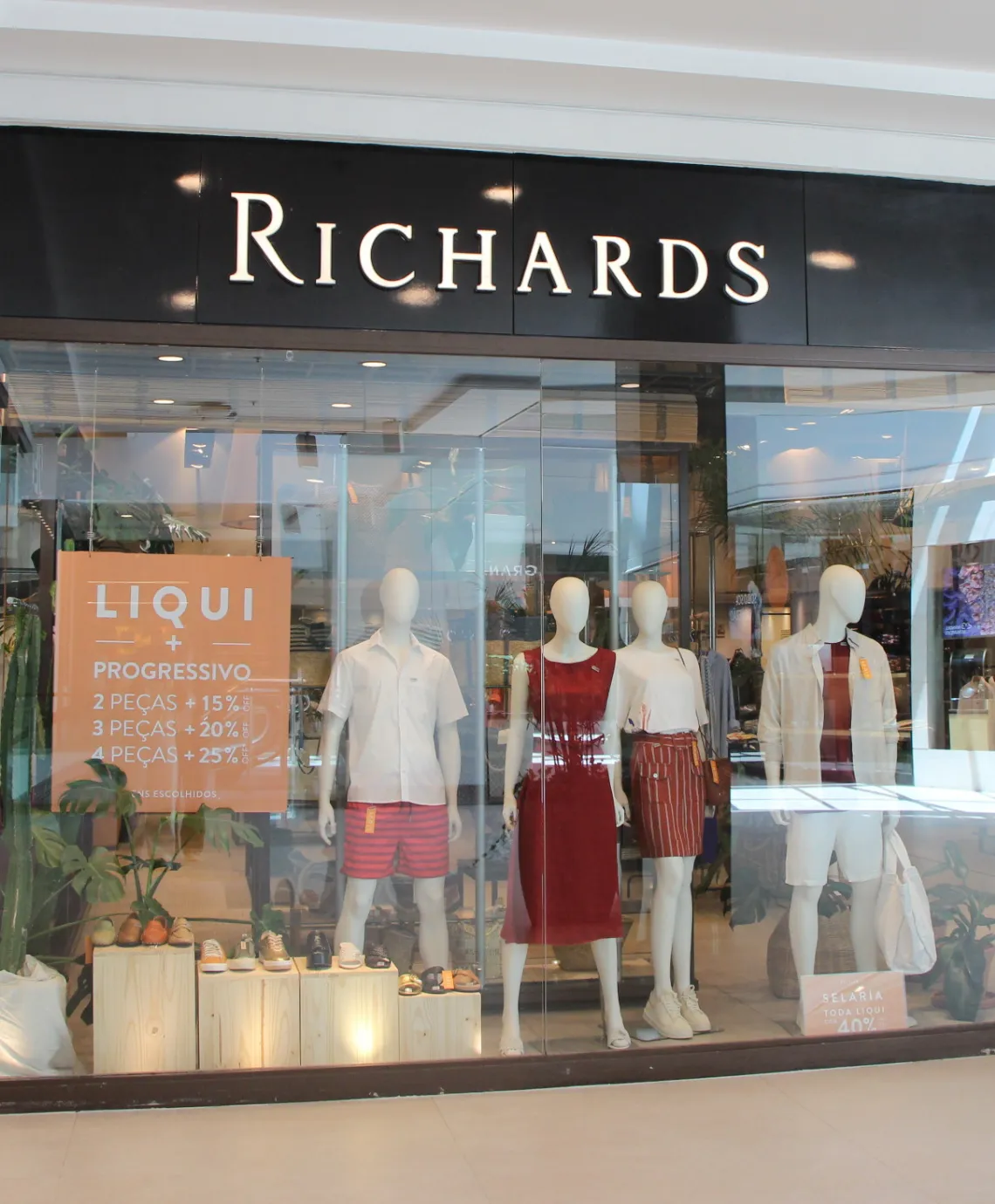 Lojas Exclusivas | Explore as Marcas no Pátio Savassi - RICHARDS