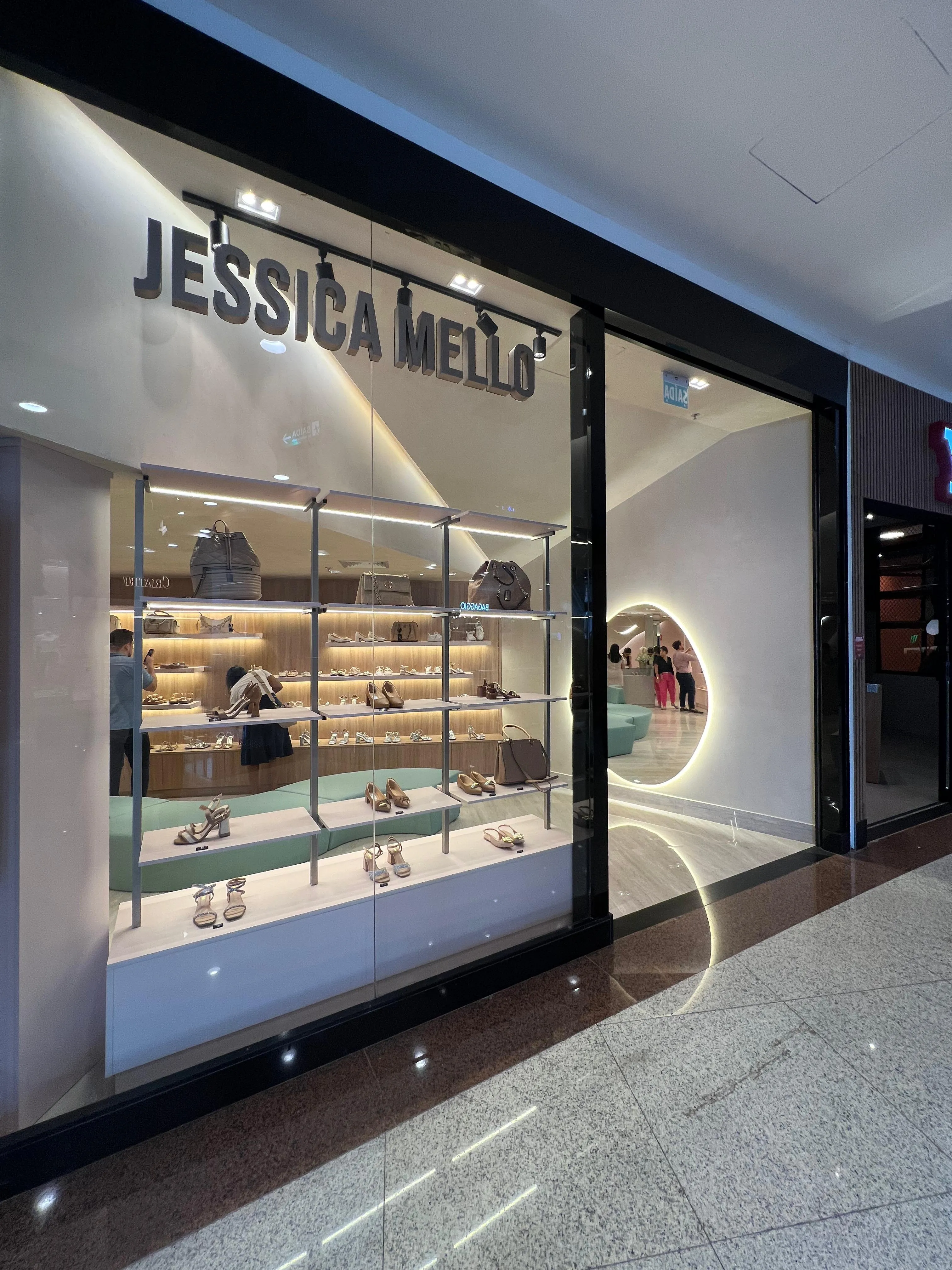 Lojas | Shopping Santa Úrsula - JÉSSICA MELLO CALÇADOS