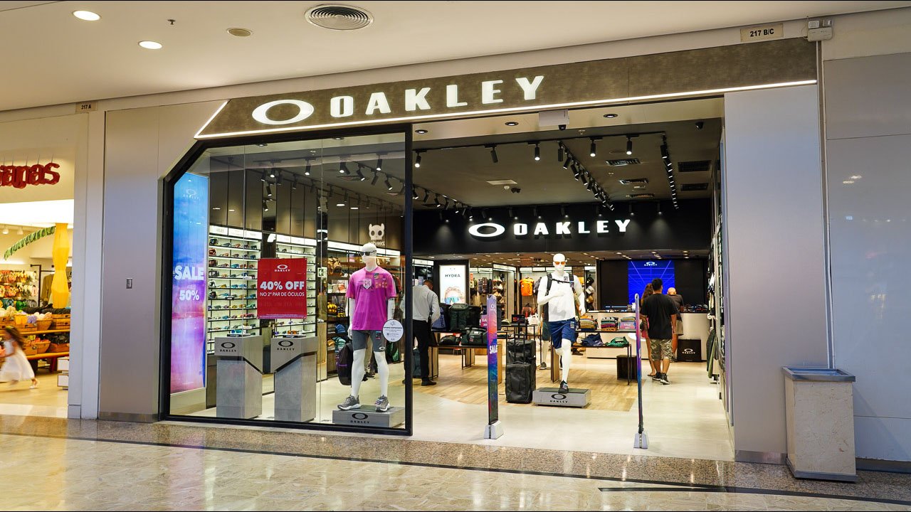 Lojas | BarraShopping - OAKLEY