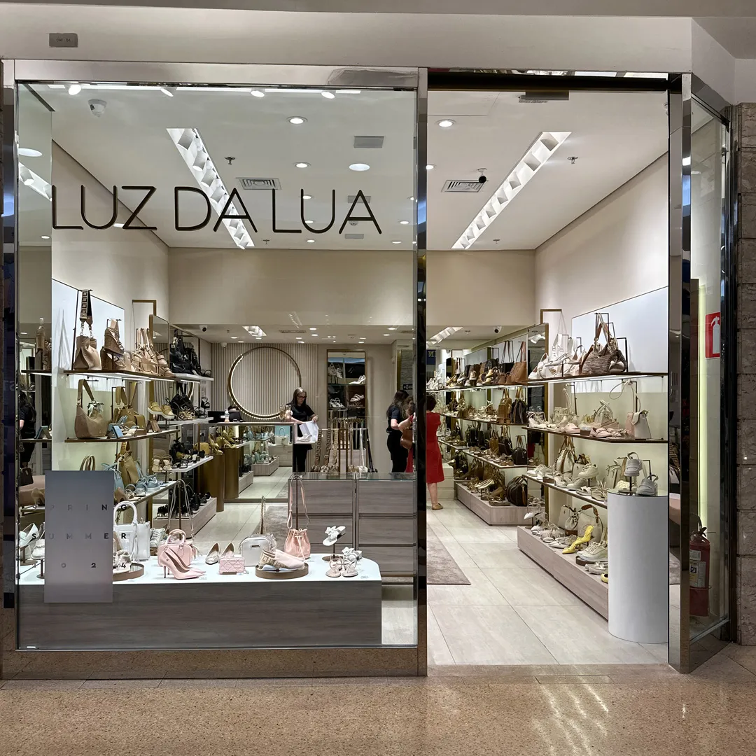 Lojas | DiamondMall - LUZ DA LUA