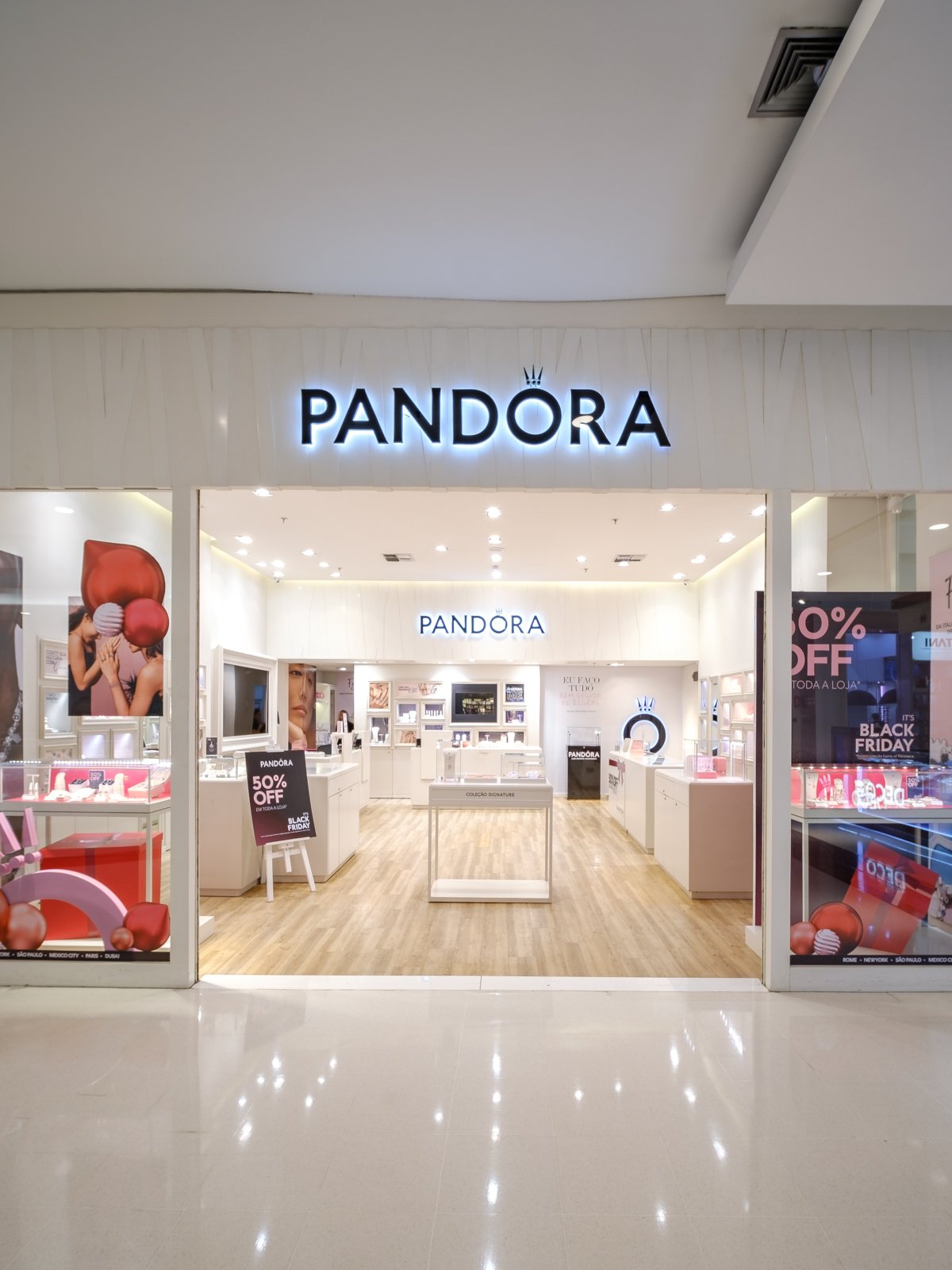 Conheça as Lojas do MorumbiShopping - PANDORA